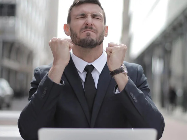 Tudo sobre licença nojo